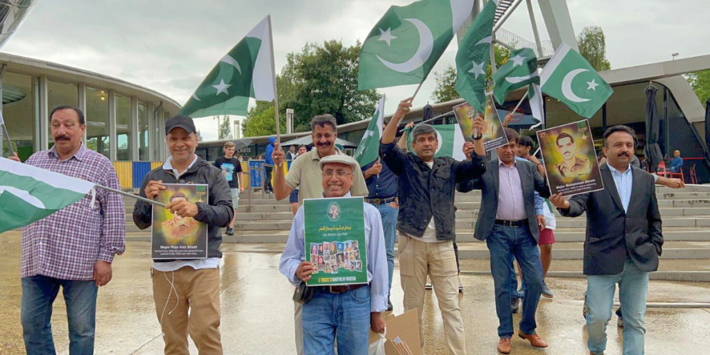 Pakistani Community in Belgium Organizes Car Rally to Show Solidarity ...