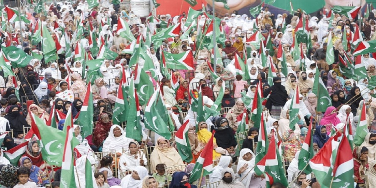 IPP stands tall with Pakistan Army against criticism, says Aleem Khan